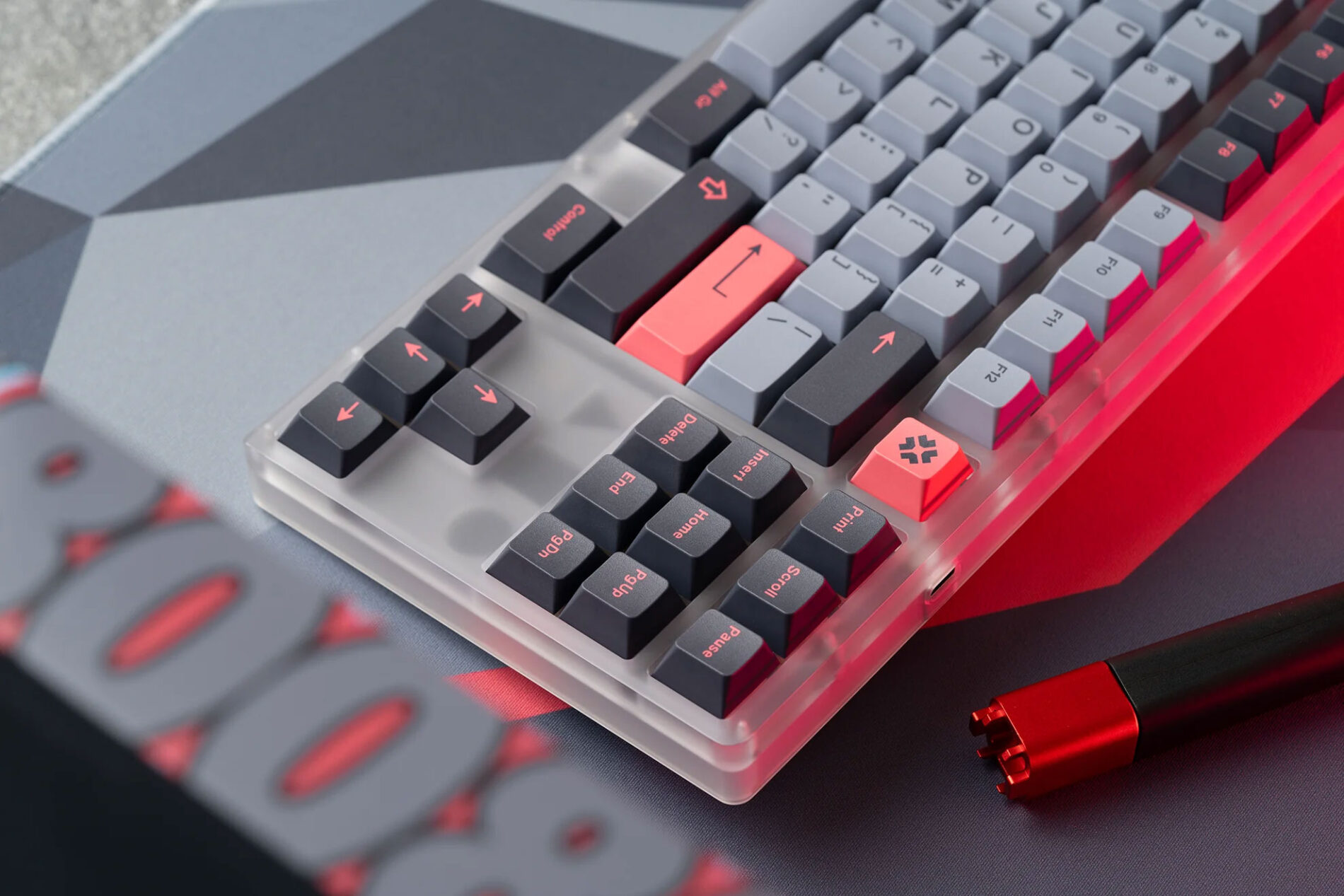 GMK 8008 2 Keycaps