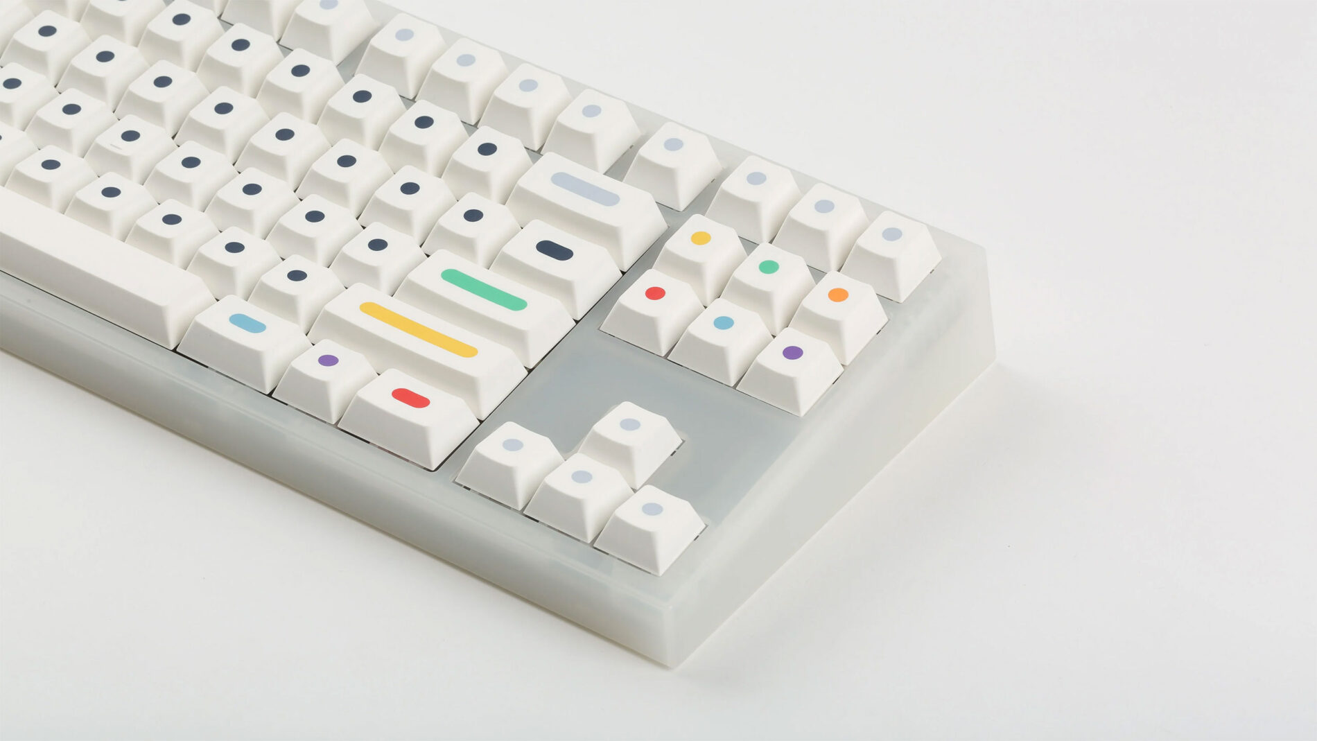 GMK Dots R2 Keycaps