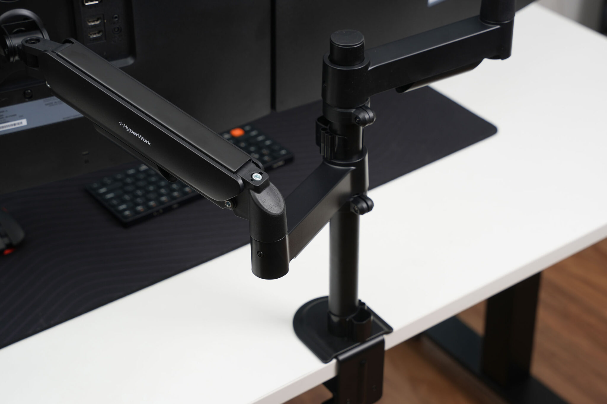 Giá đỡ màn hình đôi HyperWork P1 Dual 2025 - DPA0125